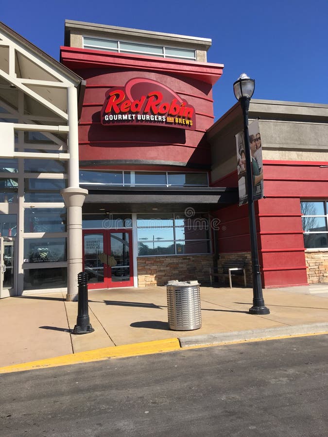 Red Robin editorial photo. Image of restaurant, hamburger - 112307466