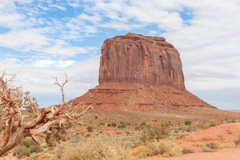 Red Rock Butte Stands Solid Stock Photo - Image of valley, solid: 66172294