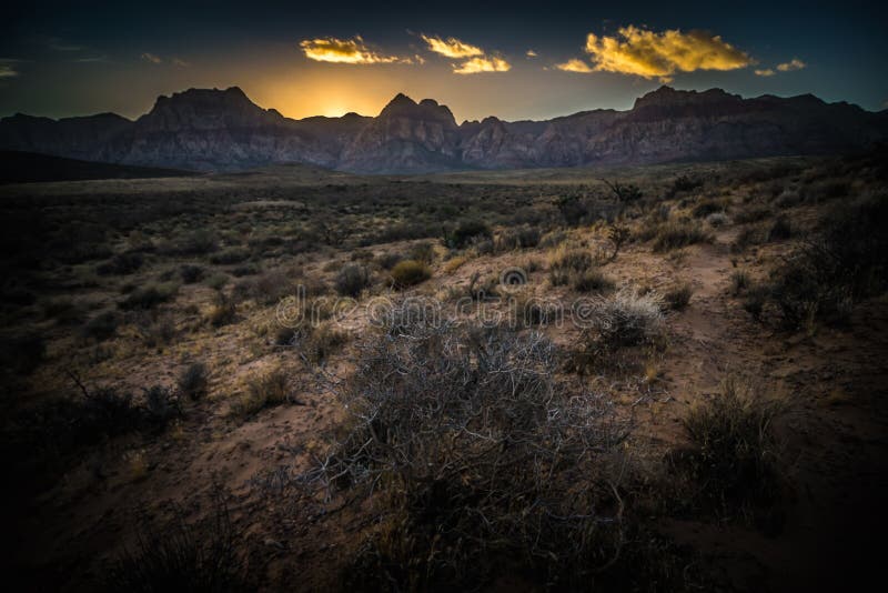 Red Rock Canyon Las Vegas Nevada at Sunset Editorial Photo - Image of ...