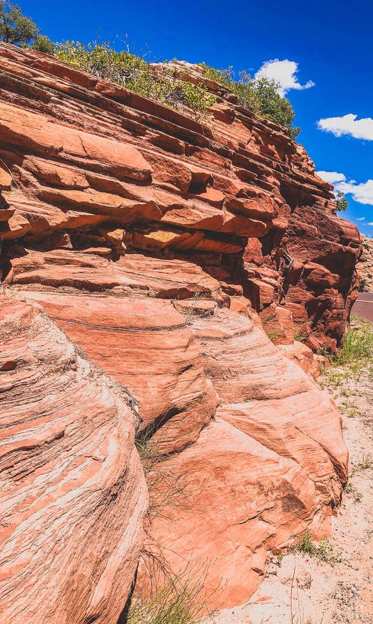 Red Rock Cliff Layers in Zion Stock Image - Image of background, waves ...