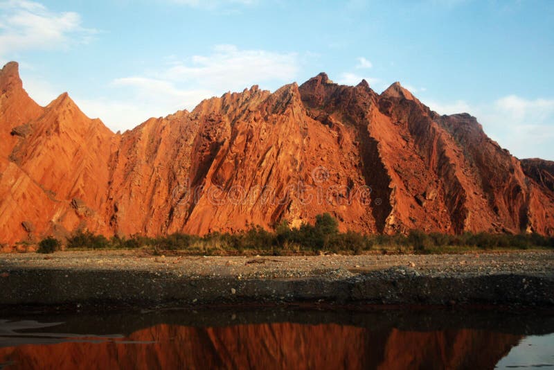 Red rock mountain stock photo. Image of morning, bark - 6877498