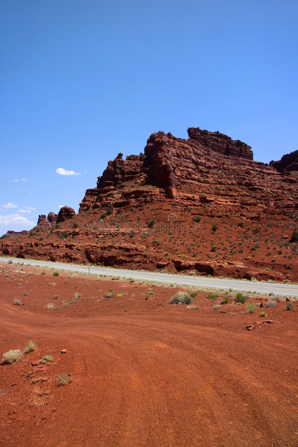Red rock mountains in Utah stock photo. Image of rural - 127423034