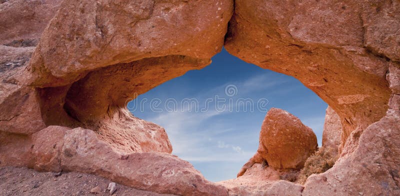 Red Rock Window Arch stock image. Image of incandescent - 23303353