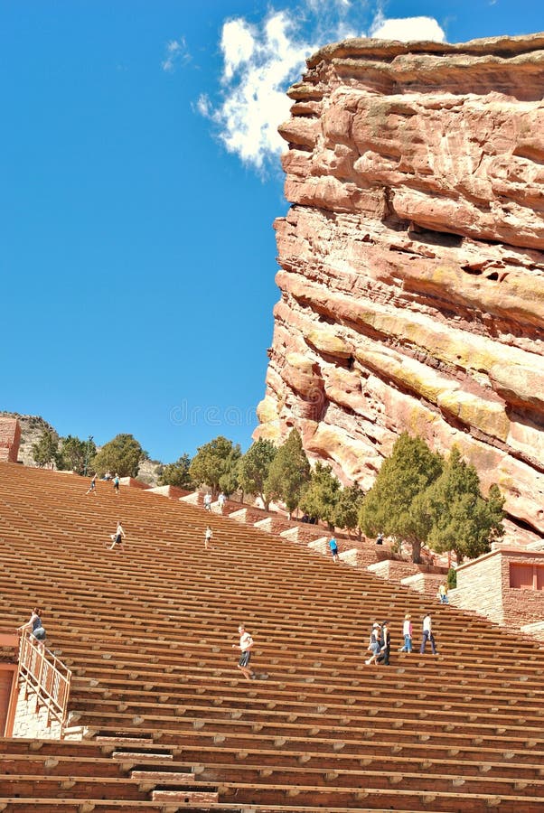 Red Rocks Amphitheatre editorial photography. Image of tree - 19094747
