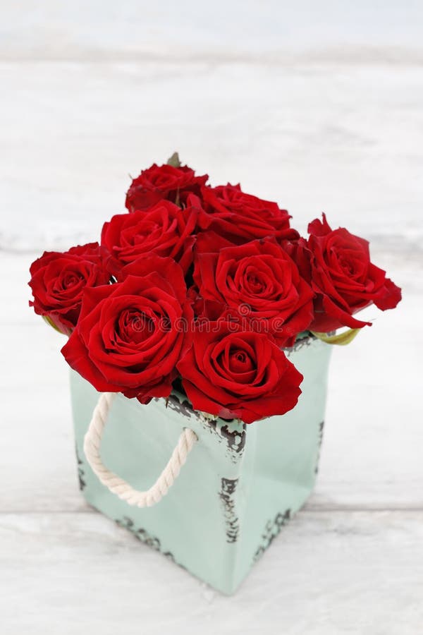 Red Roses Inside Ceramic Box Stock Photo - Image of petal, luxurious ...