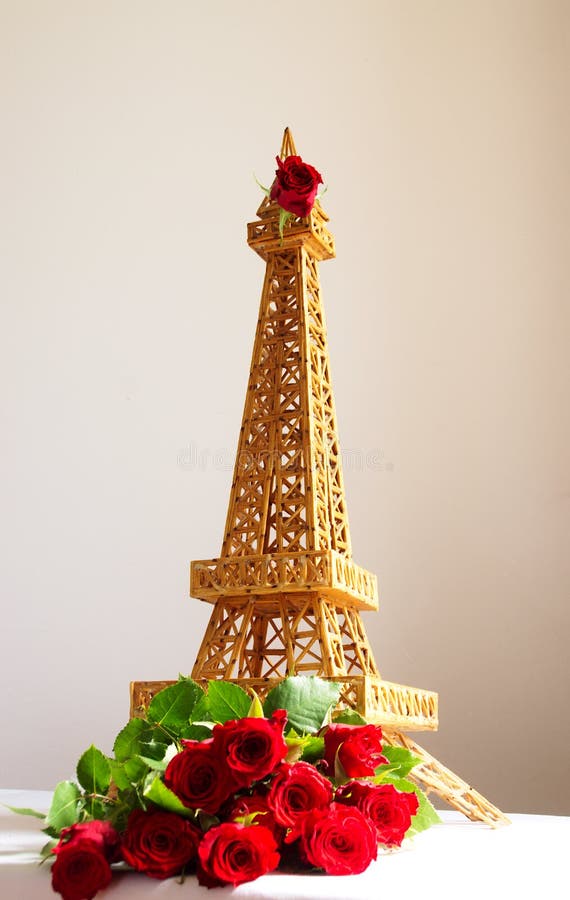 Red Roses and Model of Eiffel Tower Stock Photo - Image of valentine, tower: 249275542
