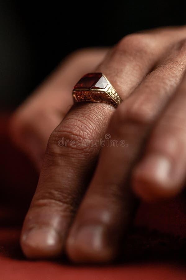 Red Ruby Ring on Male Hand, Red Felt Pool Table Stock Image - Image of ...