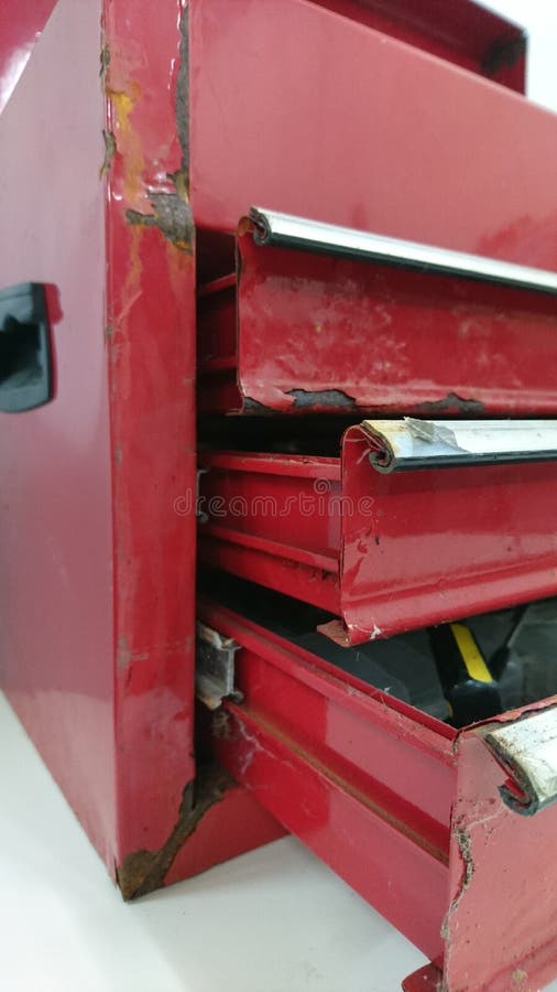 Red Rusty Old Tool Box Open Stock Photo - Image of open, toolbox: 84863010
