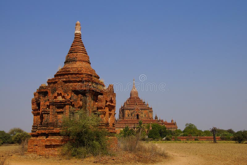 Red Sandstone Stupas and Temple Stock Photo - Image of myanmar, stupa ...