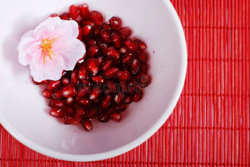Red Seeds And White Bowl Picture. Image: 8235503