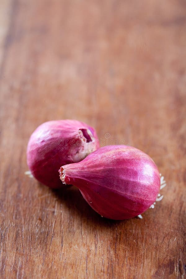 Red Shallots on Wooden Table Stock Photo - Image of citrus, culinary ...