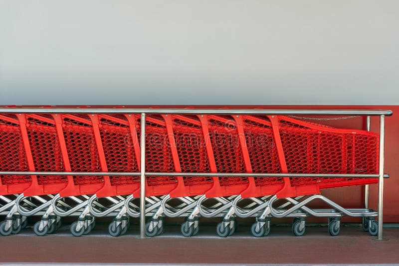380 Row Red Metal Shopping Carts Stock Photos - Free & Royalty-Free ...