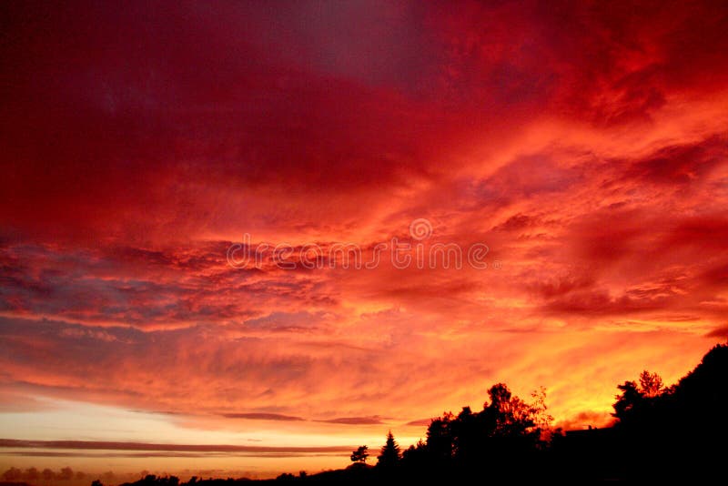 Red sky stock image. Image of beautiful, night, dark - 43236987