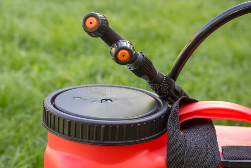 Red Sprayer for the Garden,Top Sprayer with Insecticide Irrigation ...