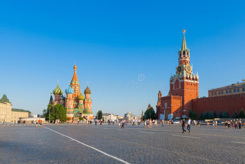 The Red square in Moscow editorial image. Image of architecture - 41559615