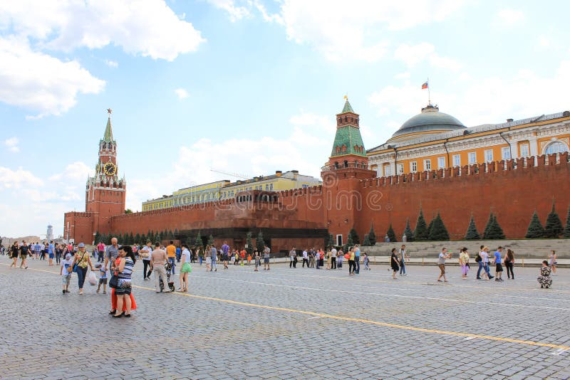 Red Square in Moscow editorial photography. Image of moscow - 82151182