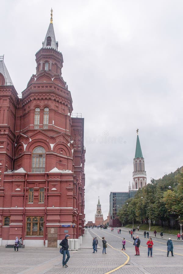 Red square in moscow editorial photography. Image of kremlin - 92638112