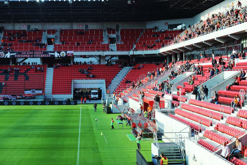 Red stadium seats editorial image. Image of football - 62069870