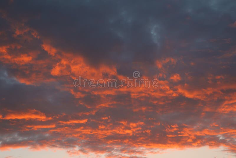 Red sunset in the city stock image. Image of heaven - 204833245