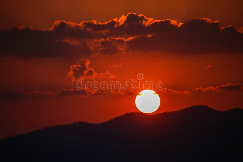 Red Sunset in the Mountains Stock Photo - Image of rock, bright: 172425910