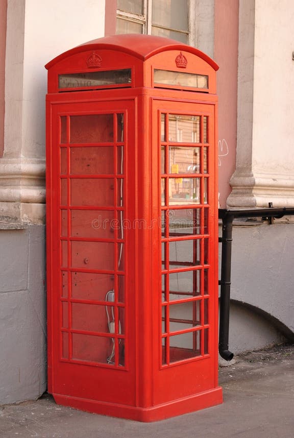 Red telephone box editorial photography. Image of summer - 27062162
