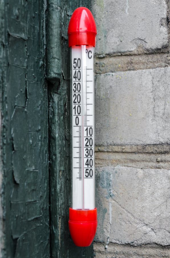 Red Thermometer. Vertical Frame Stock Image - Image of icon, extreme ...