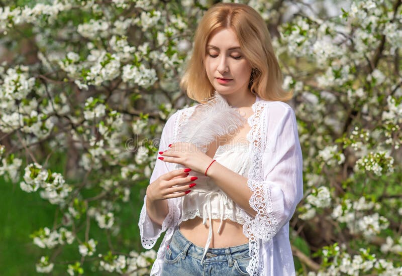 Red Thread Talisman, Power of Faith Stock Image - Image of israel, evil ...