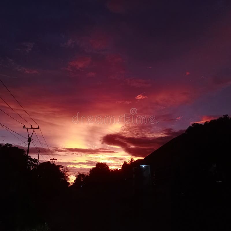 Red twilight stock photo. Image of light, twilight, dawn - 262920522