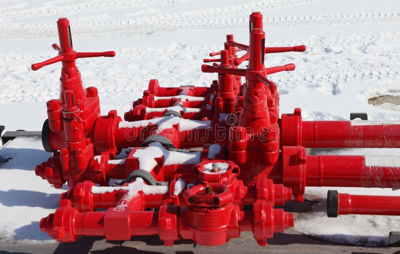 Red valves stock photo. Image of perpendicular, pipes - 24904856