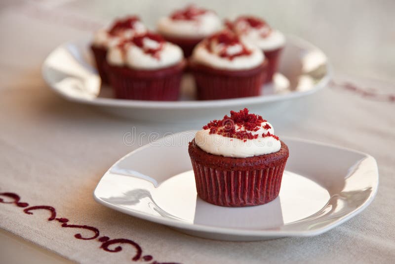 420 Frosted Red Velvet Valentine Stock Photos - Free & Royalty-Free ...