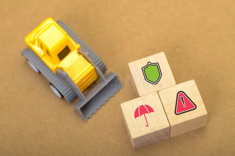 Red Warning Triangle with Exclamation Mark: Caution at Construction ...