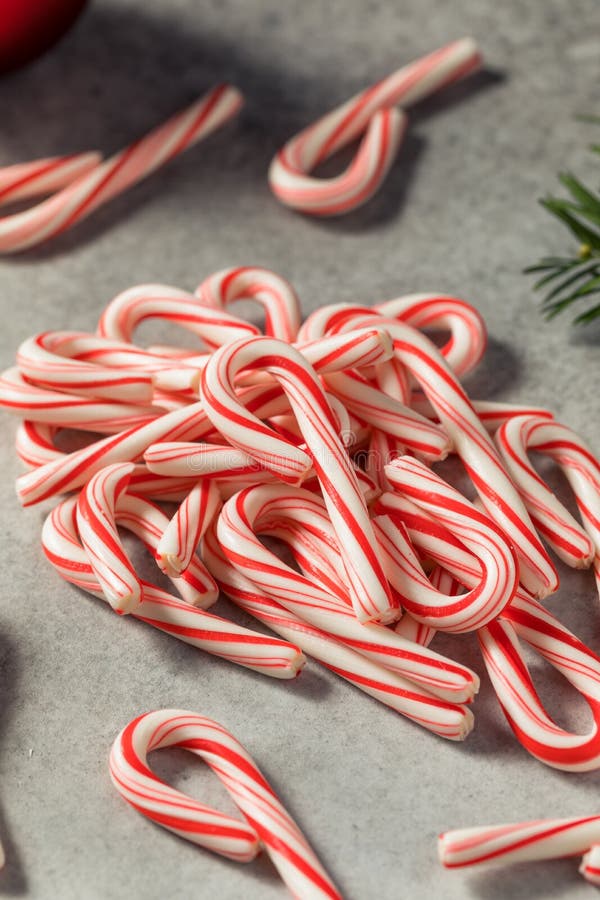 Red and White Peppermint Mini Candycanes Stock Image - Image of ...