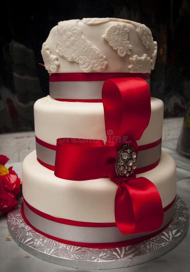 Red and White Wedding Cake stock photo. Image of smooth - 42998100