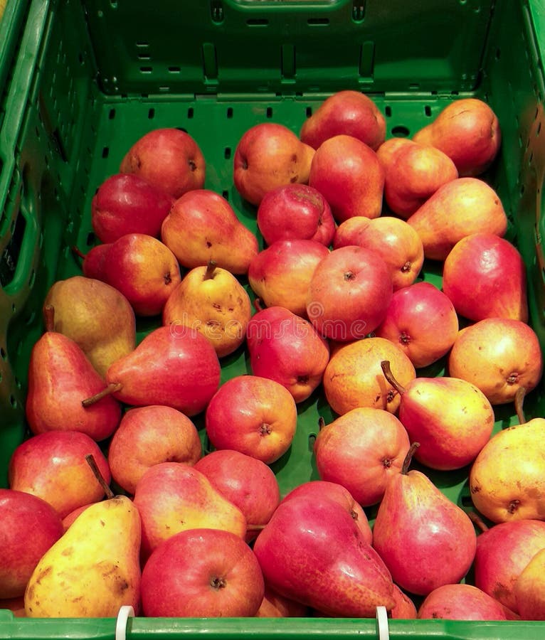 Red and Yellow Pears in a Green Box Stock Image - Image of dieting ...