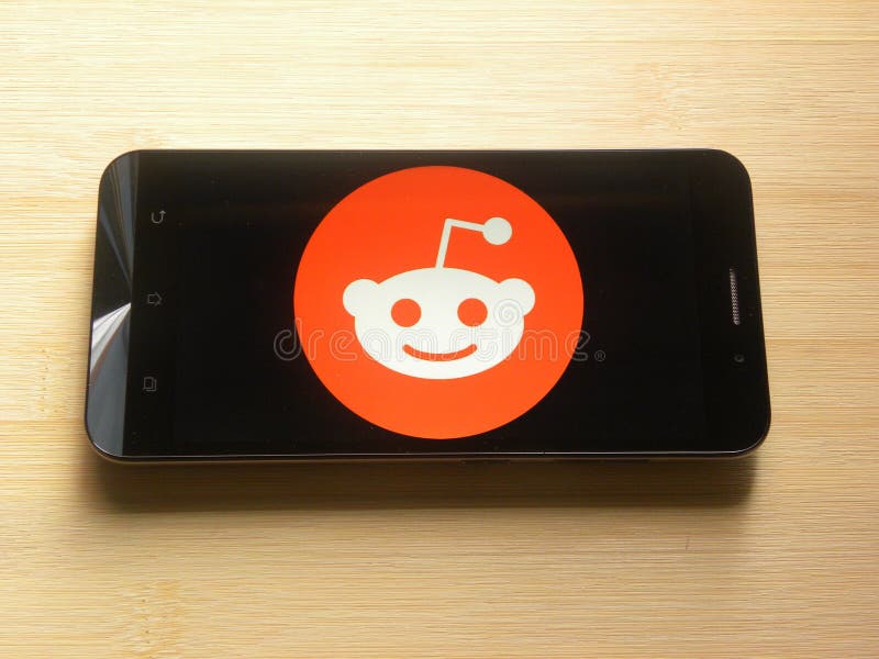 Reddit app editorial stock image. Image of business - 144573579