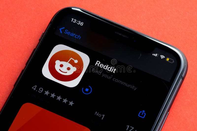 Reddit Logo on IPhone 11 Screen Editorial Image - Image of hold ...