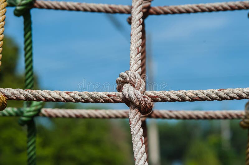 Redes De Escalada Da Corda, Foto de Stock - Imagem de redes, branco ...
