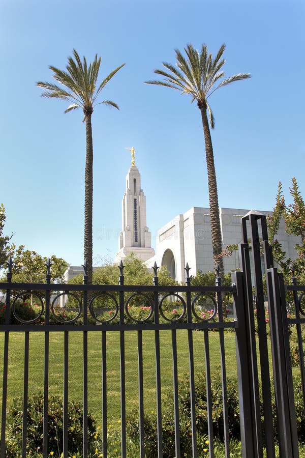 Redlands LDS Temple stock photo. Image of saints, spires - 31970422