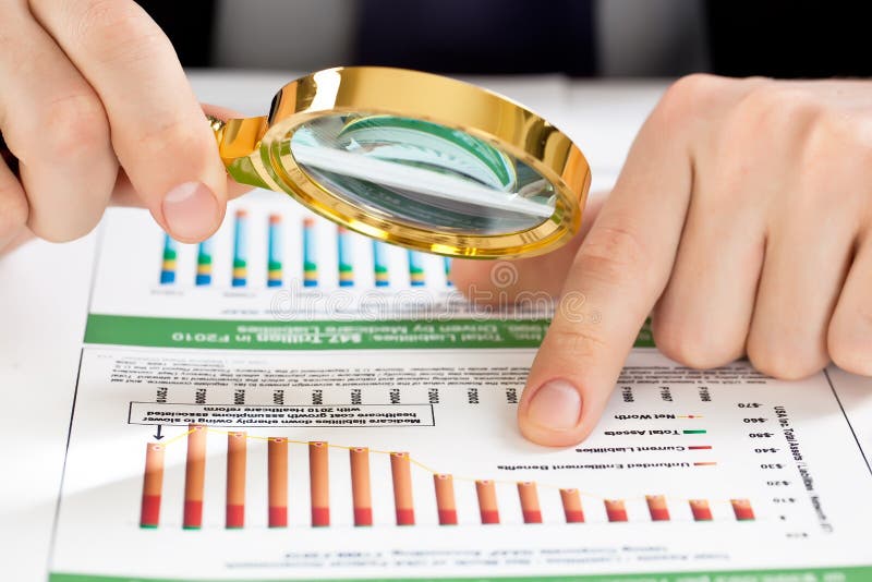 Redovisning arkivfoto. Bild av intäkter, räknemaskin - 25384442