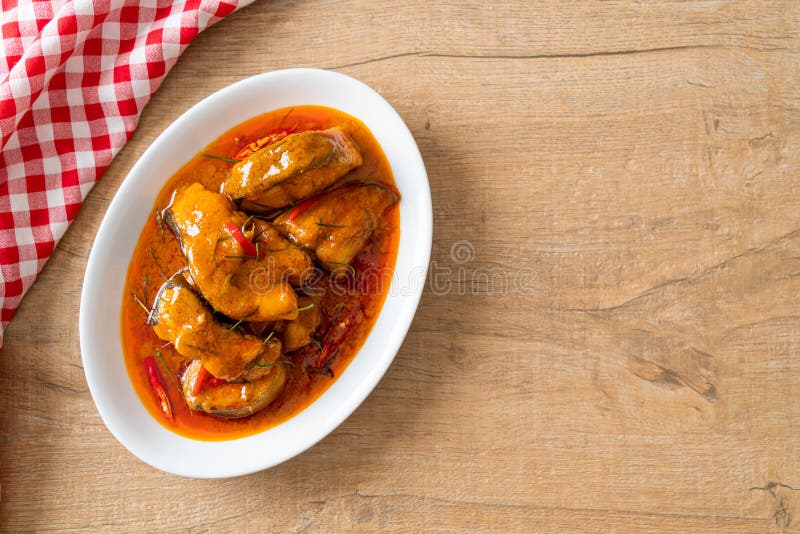 Redtail Catfish Fish in Dried Red Curry Sauce that Called Choo Chee ...