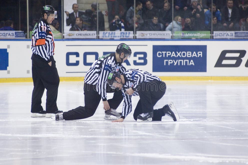 Referees editorial stock image. Image of skating, arena - 23132159