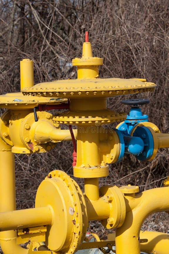 Refinery stock photo. Image of industry, yellow, flange - 20292082