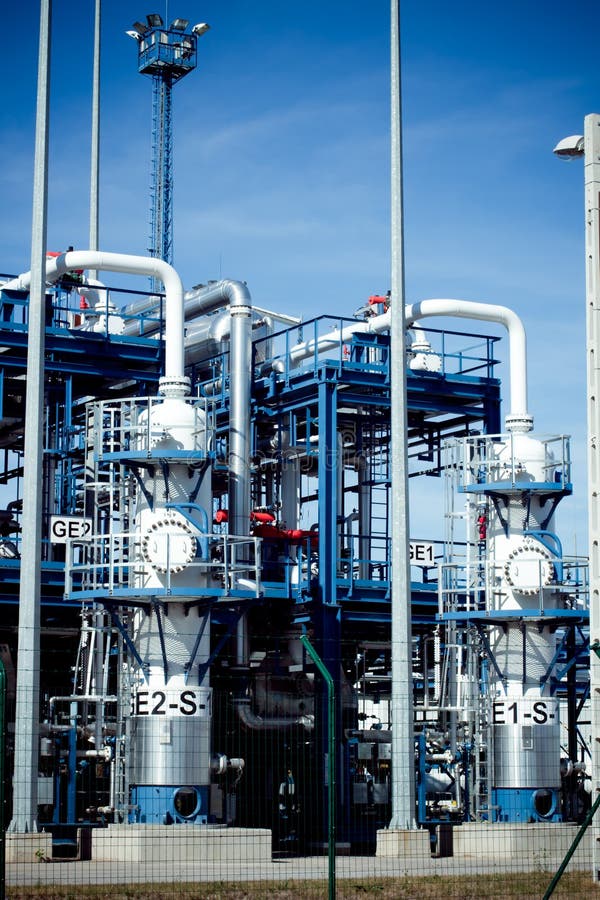 Oil Refinery Petroleum Industry Pipelines Stock Photo - Image of plant ...