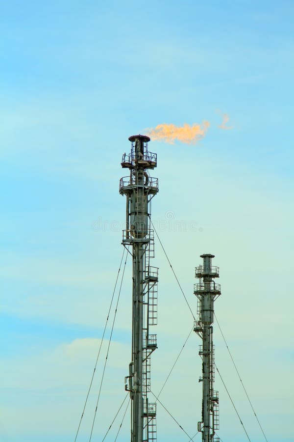 Refinery fire gas torch stock image. Image of flam, heat - 33729935