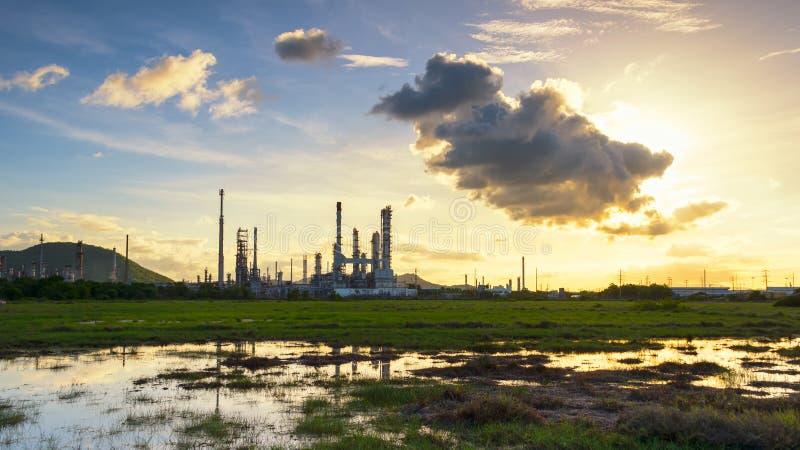 Refinery stock image. Image of chemical, environment - 42985327