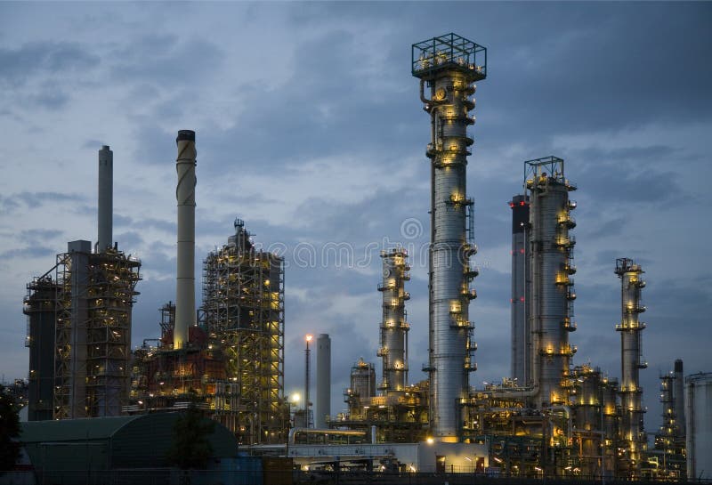 Refinery at night 8 stock photo. Image of industry, nightfall - 2855582