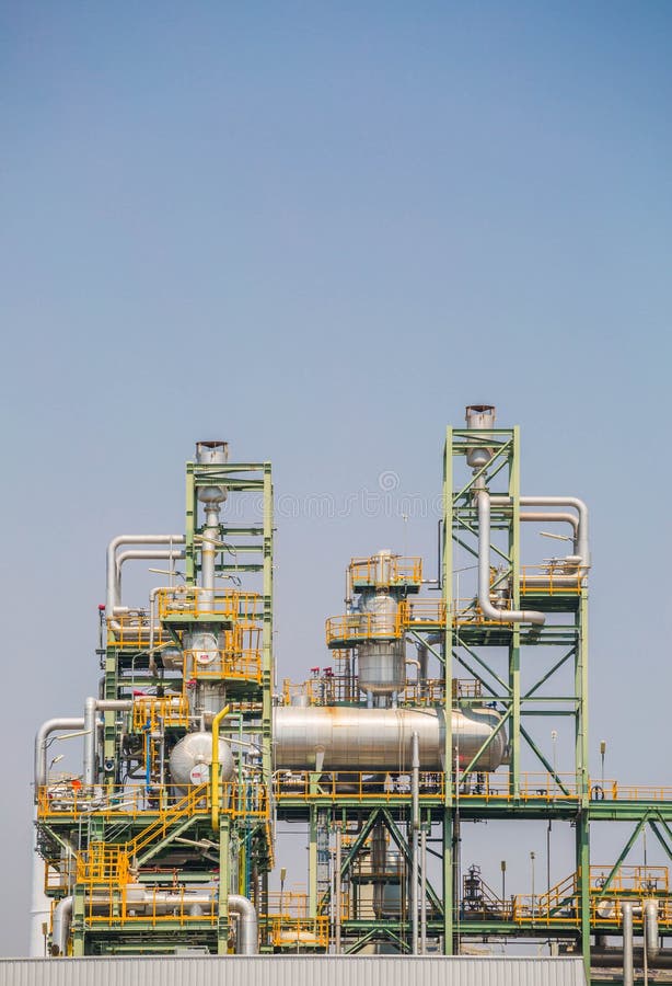 Refinery Process Area Of Petrochemical Plant Stock Photo