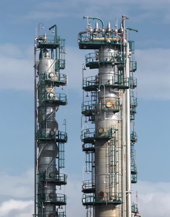 219 Chemical Process Towers Stock Photos - Free & Royalty-Free Stock ...