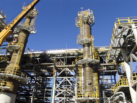 Refinery Under Construction Stock Photo - Image of energy, dioxine ...