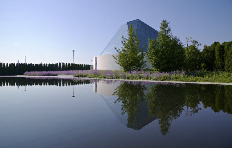 Reflection of the Architecture Building with Glass Material Pyramid ...